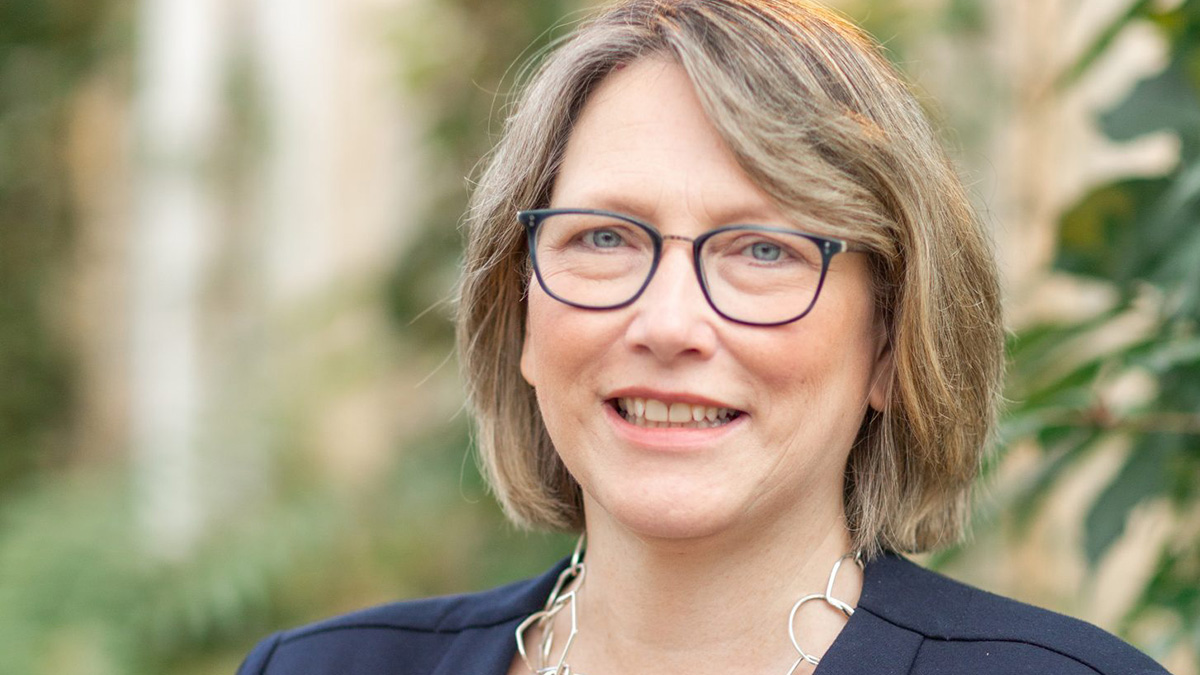 PEP Talk with Anna Robbins – Solas