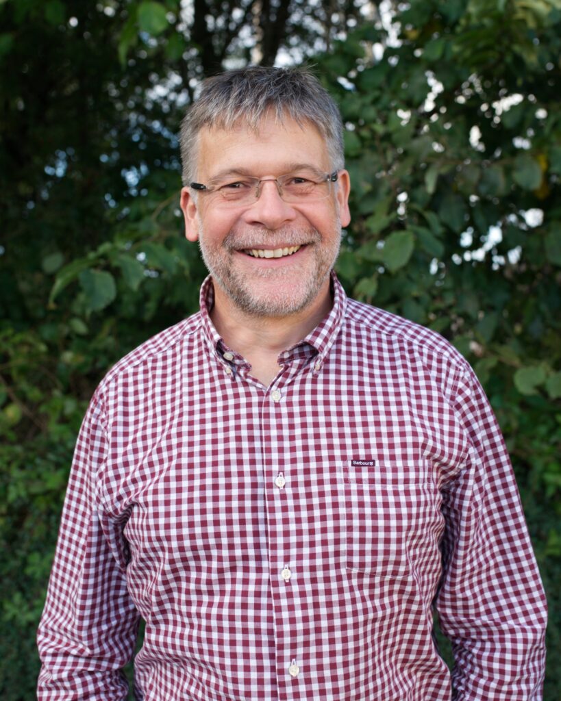 Gavin Matthews – Solas